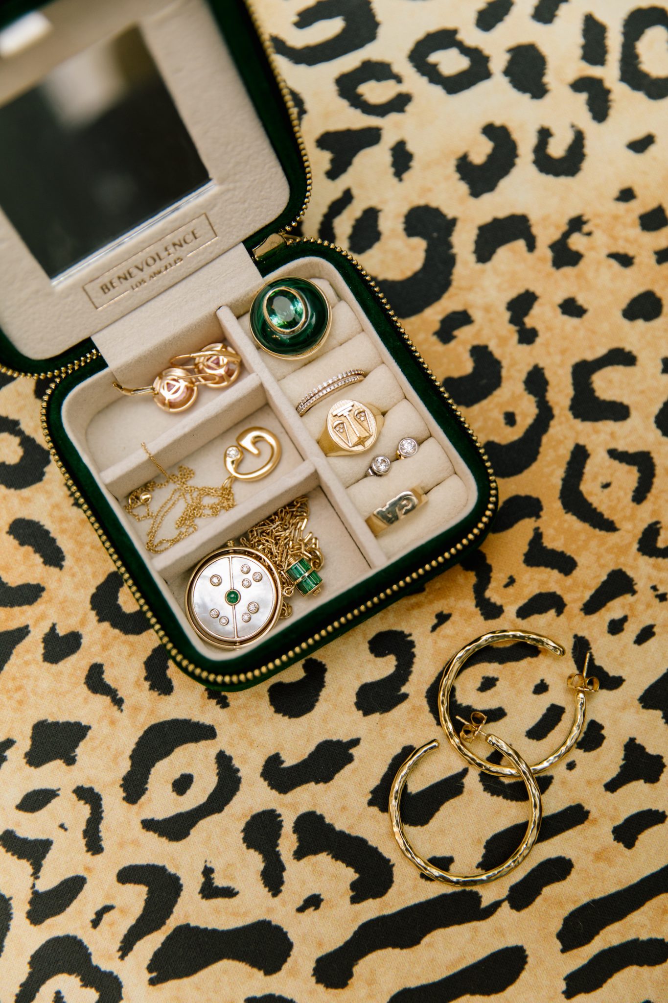 Building a Fine Jewelry Collection. - The Stripe