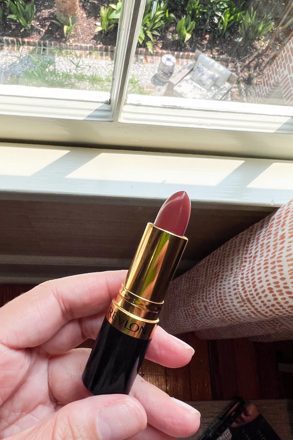 12 of the Best Drugstore Lipsticks. - The Stripe