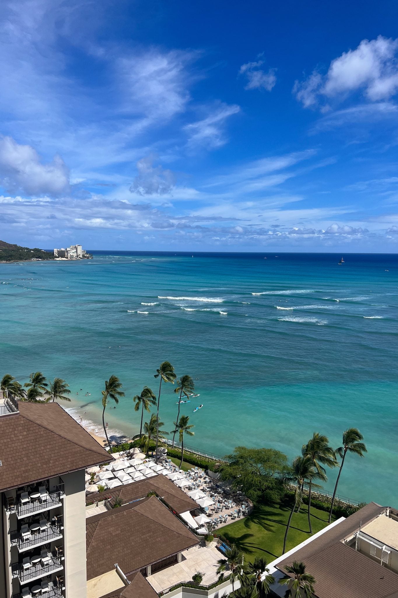 Halekulani Hotel: Waikiki Beach - The Stripe