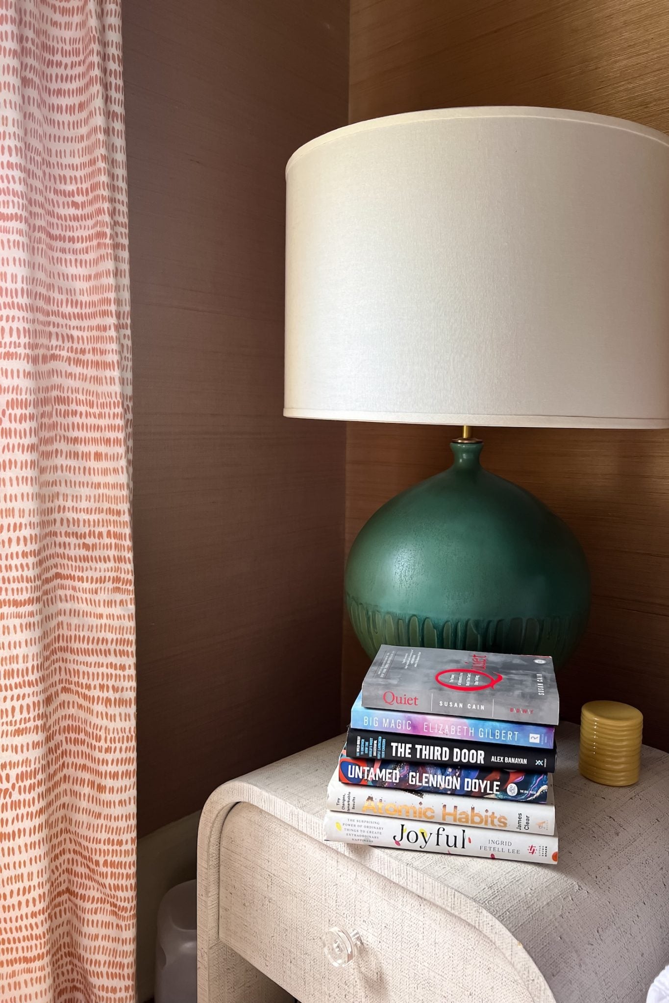 15 Life Changing Books to Read and Re-Read. - The Stripe